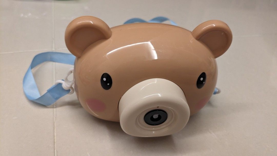 Pig camera bubble gun, Babies & Kids, Infant Playtime on Carousell