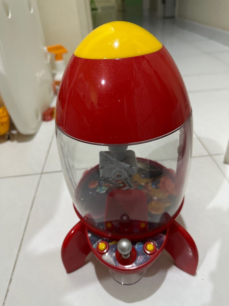 Pixar Alien Catcher, Babies & Kids, Infant Playtime on Carousell