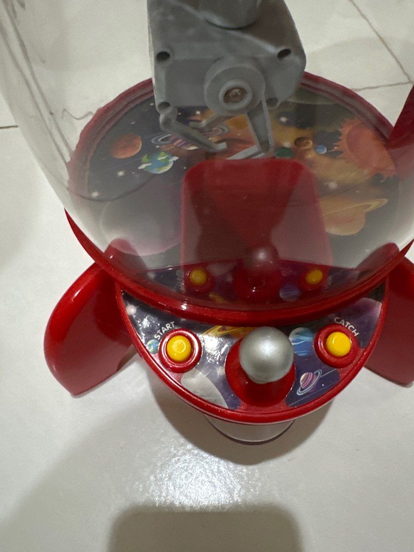 Pixar Alien Catcher, Babies & Kids, Infant Playtime on Carousell