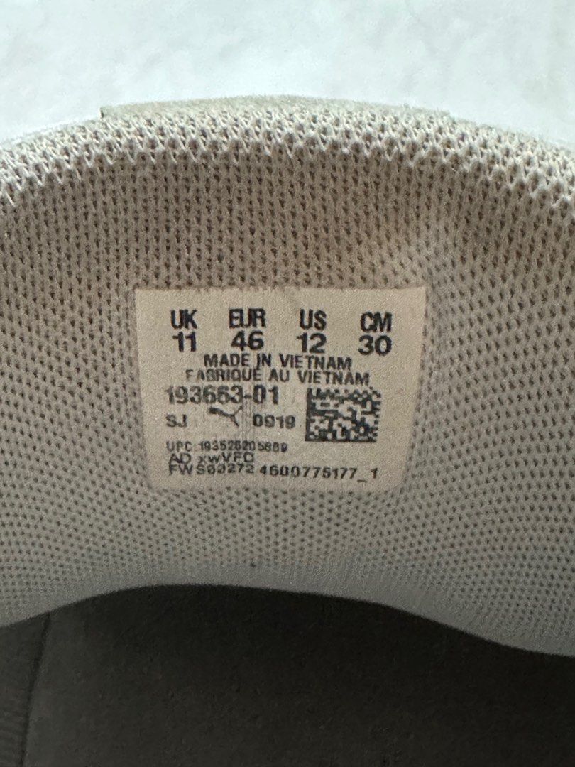 Puma Clyde Hardwood, Men's Fashion, Footwear, Sneakers on Carousell