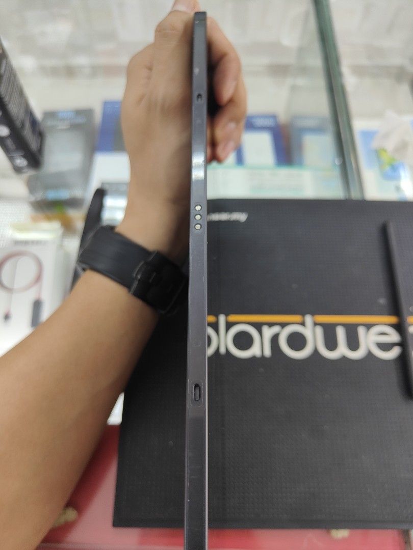 Samsung tablet S8 256Gb, Mobile Phones & Gadgets, Tablets, Android on Carousell