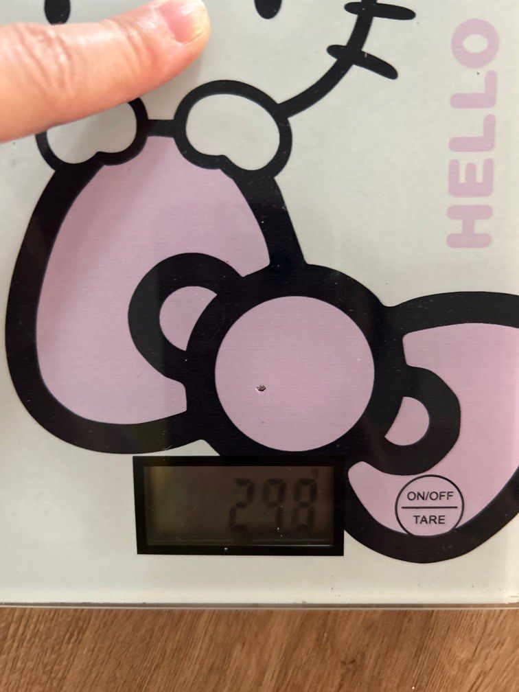 Scales hello kitty, Furniture & Home Living, Kitchenware & Tableware ...