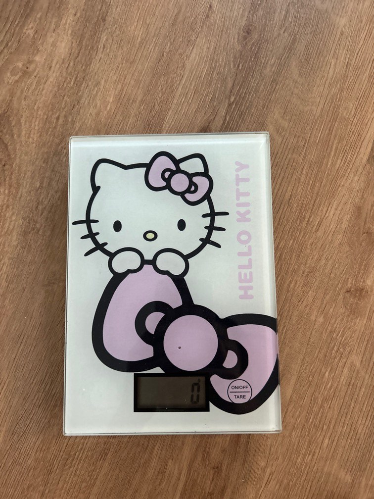 Scales hello kitty, Furniture & Home Living, Kitchenware & Tableware ...