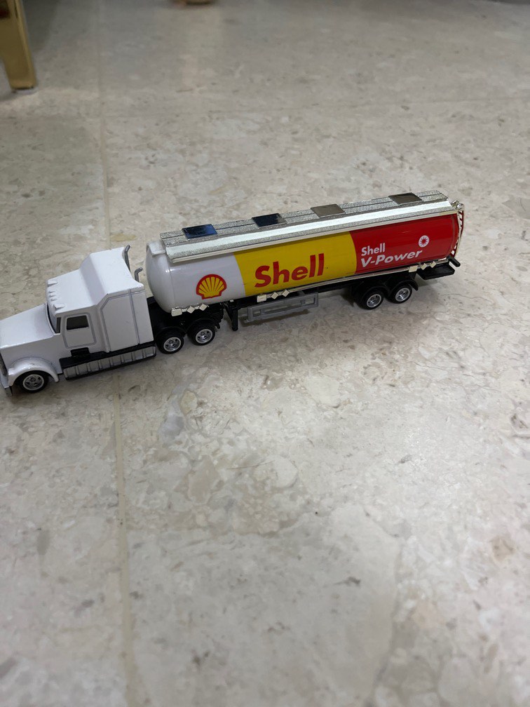Shell v-power truck, Hobbies & Toys, Toys & Games on Carousell