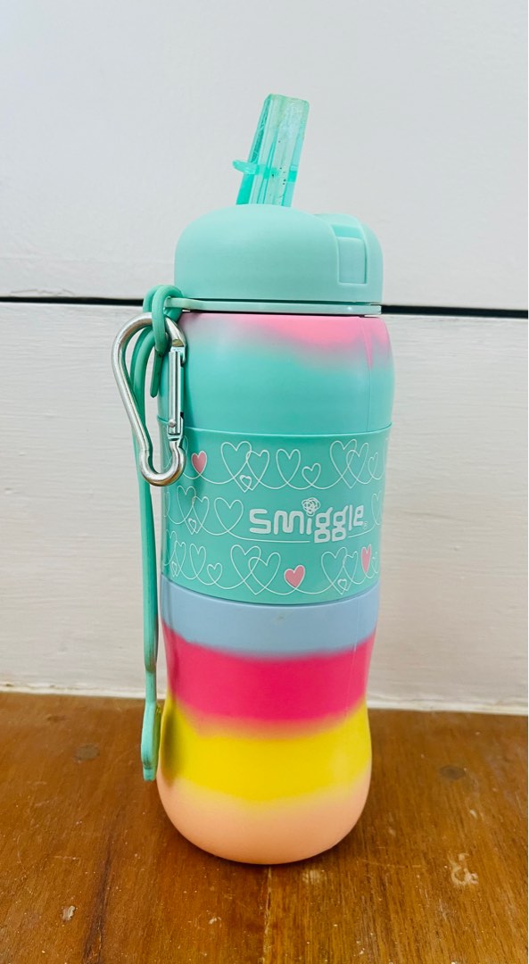 Smiggle Silicone Roll up Drink Bottle, Furniture & Home Living ...