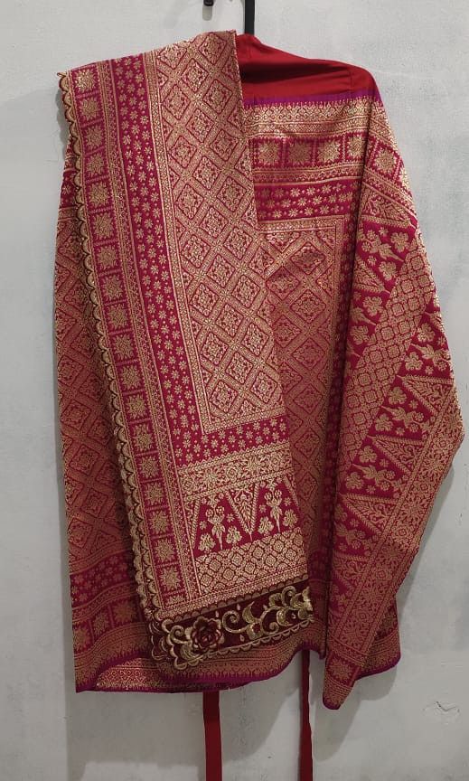 Songket Palembang Asli, Fesyen Wanita, Pakaian Wanita, Lainnya di Carousell