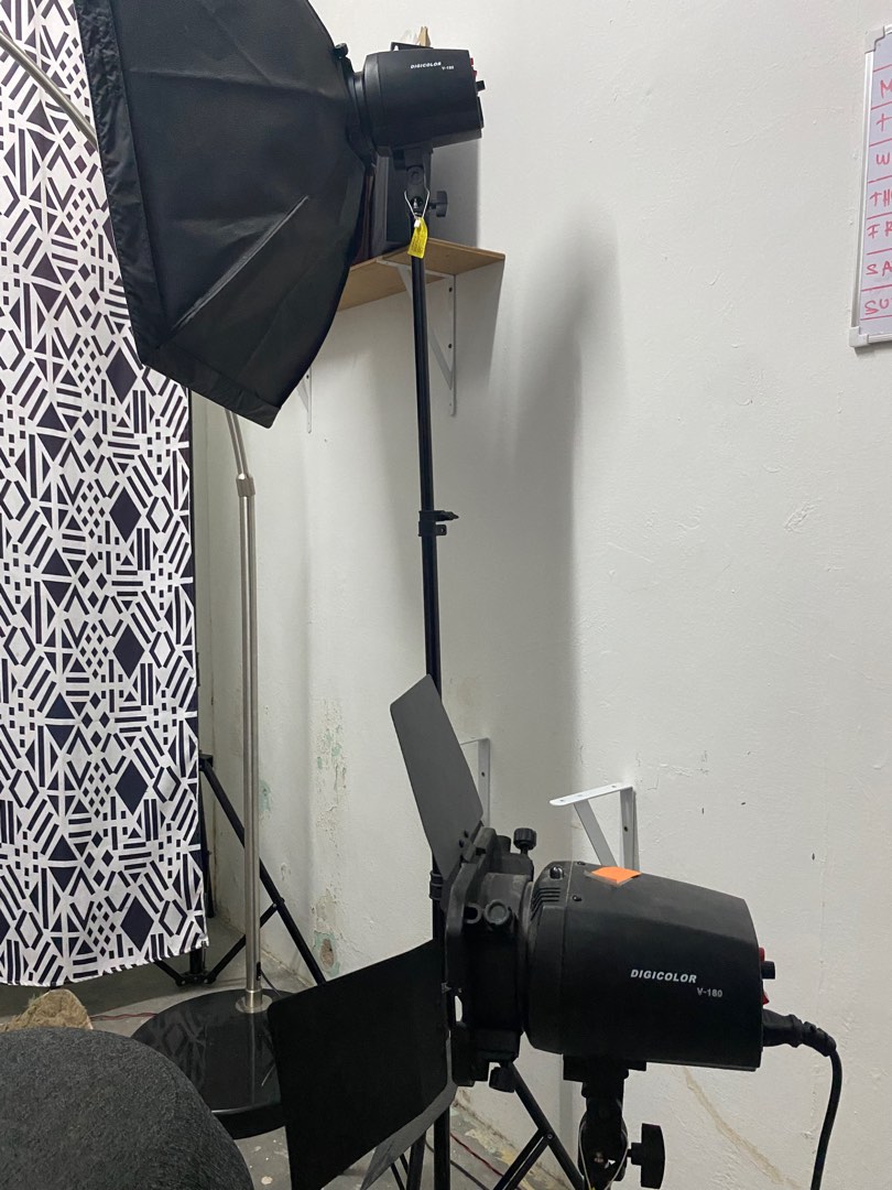 Studio set,wardrobe,one set, Photography, Photography Accessories ...
