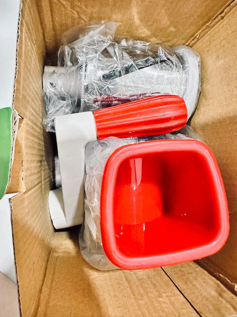Table top drum grater, TV & Home Appliances, Kitchen Appliances ...