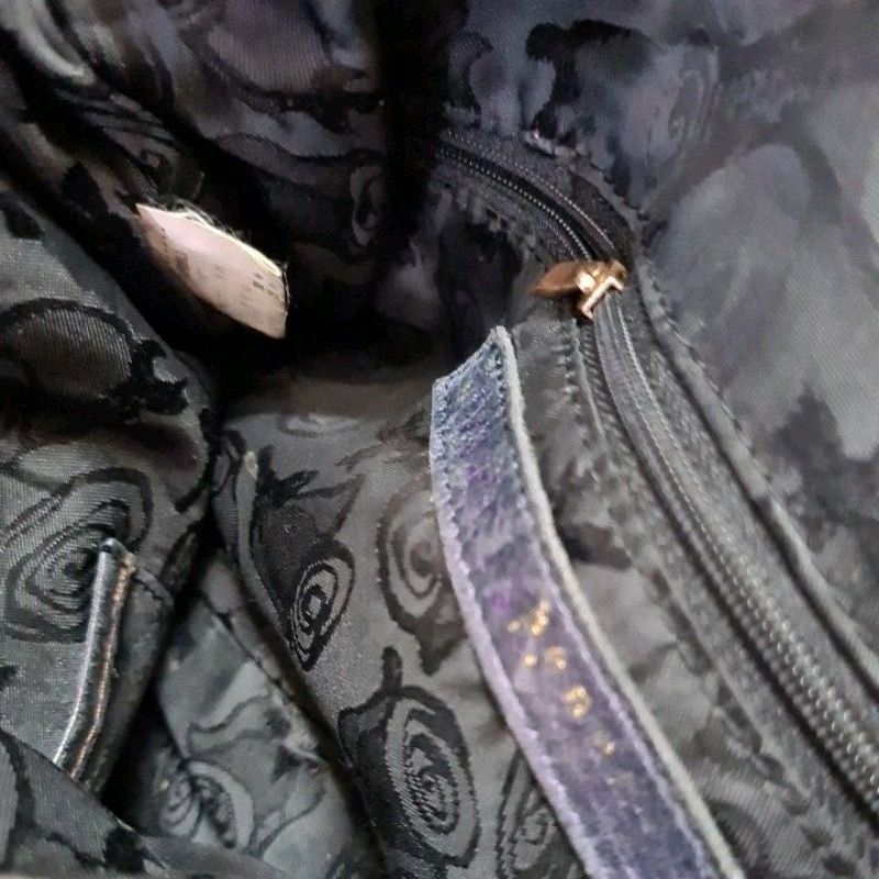 TAS KULIT VINCIS BENCH ORIGINAL, Fesyen Wanita, Tas & Dompet di Carousell