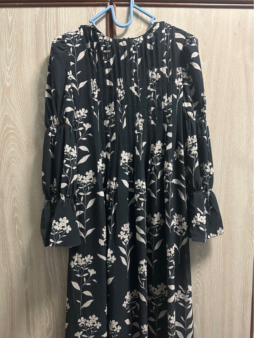 TBG Ellise, Women's Fashion, Dresses & Sets, Dresses on Carousell