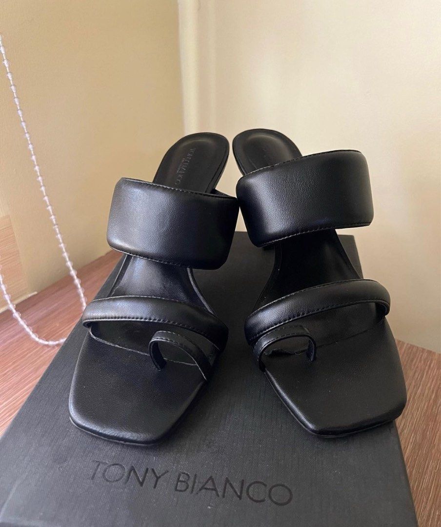 Tony Blanco Heels, Women's Fashion, Footwear, Heels on Carousell
