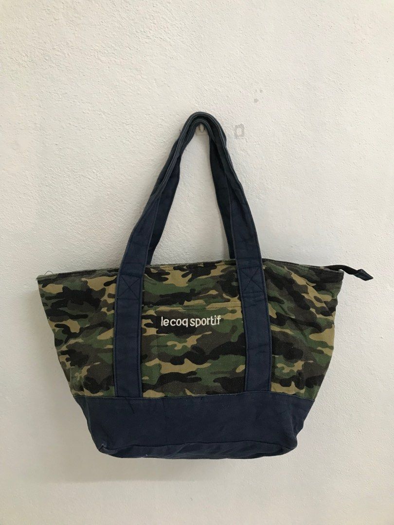 Tote bags Lecoq Sportif Camo, Men's Fashion, Bags, Belt bags, Clutches ...