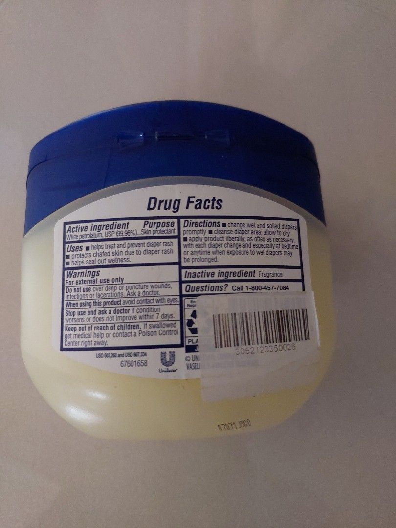 Vaseline Baby Healing Jelly, Babies & Kids, Bathing & Changing, Baby ...
