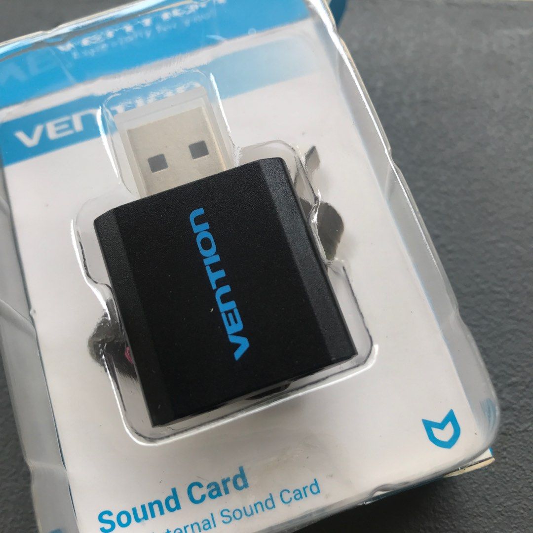 Vention USB Sound Card with 3.5mm Stereo and Mic Sound Card Splitter on ...