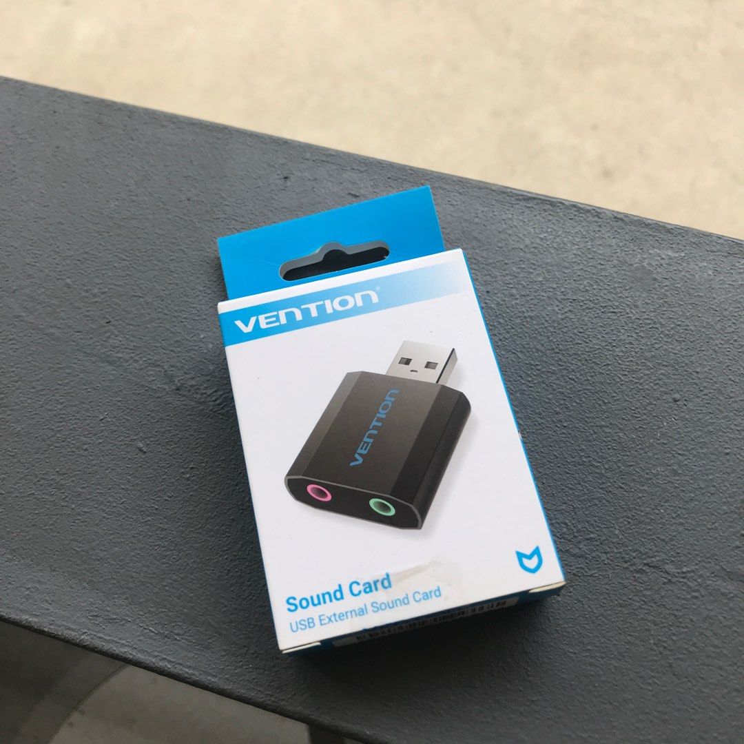 Vention USB Sound Card with 3.5mm Stereo and Mic Sound Card Splitter on ...