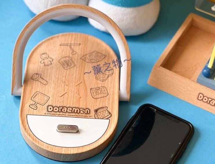 Wooden Doraemon wireless charger/ touch-activated night light/ phone ...
