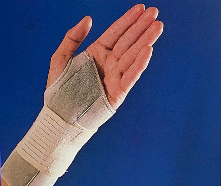 WRIST WRAP SUPPORT WITH SPLINT (left/right), Health & Nutrition, Braces ...