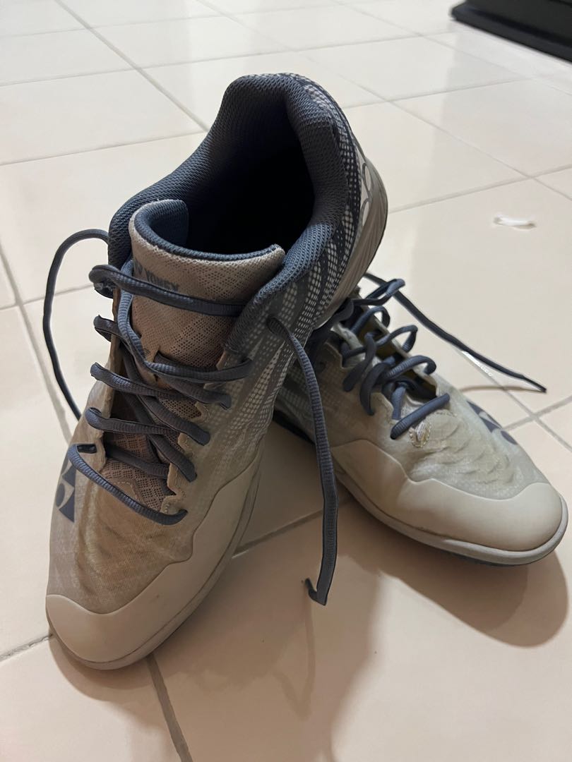 Yonex Shoe Original lining victor, Sports Equipment, Sports & Games ...
