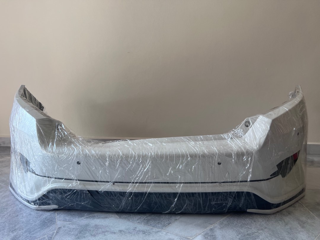 2016 Civic FC Rear Bumper., Auto Accessories on Carousell