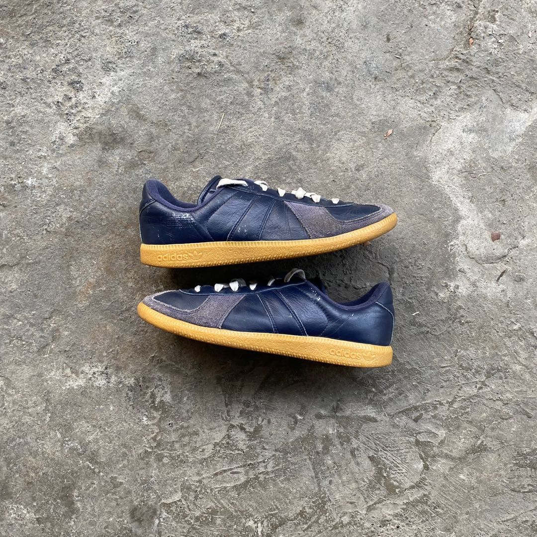 Adidas Gats Navy, Men's Fashion, Footwear, Sneakers on Carousell