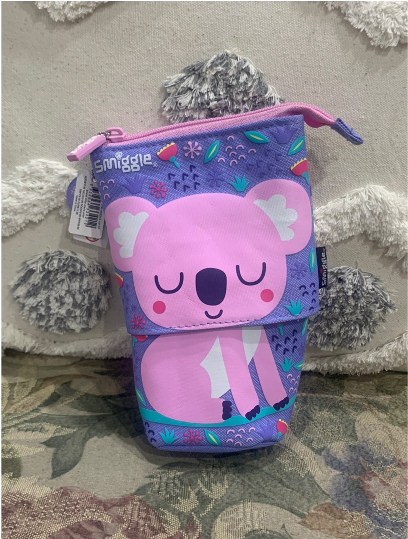 Authentic smiggle standing pouch, Hobbies & Toys, Stationary & Craft ...