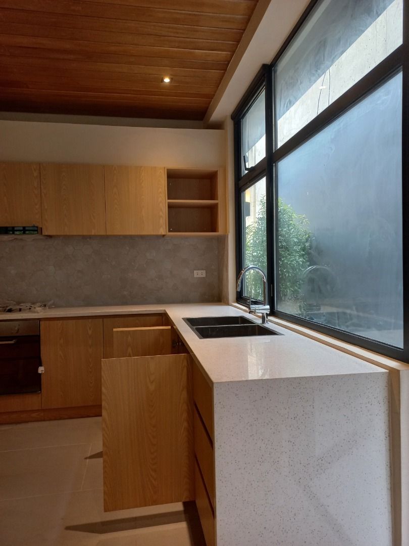 Brand New Towhouse for sale Mariposa Qc Quezon City near San Juan New ...