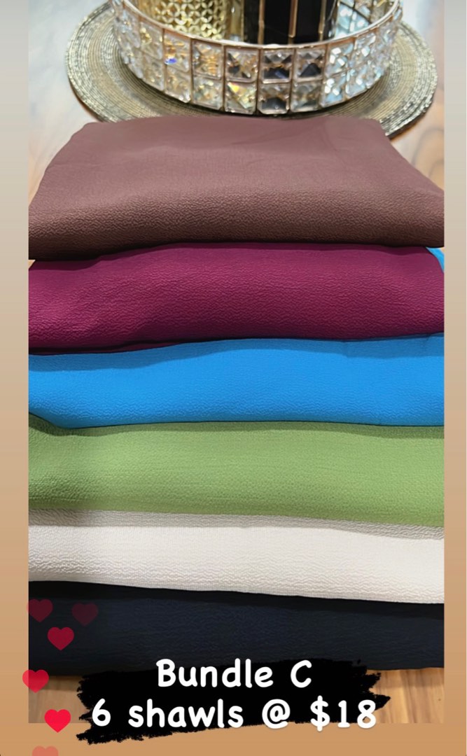 Bubble Shawls, Women's Fashion, Muslimah Fashion, Hijabs on Carousell