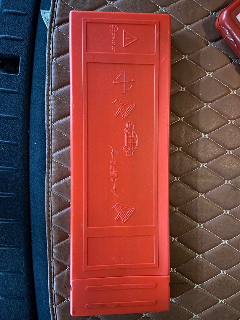 Car breakdown signage, Car Accessories, Accessories on Carousell