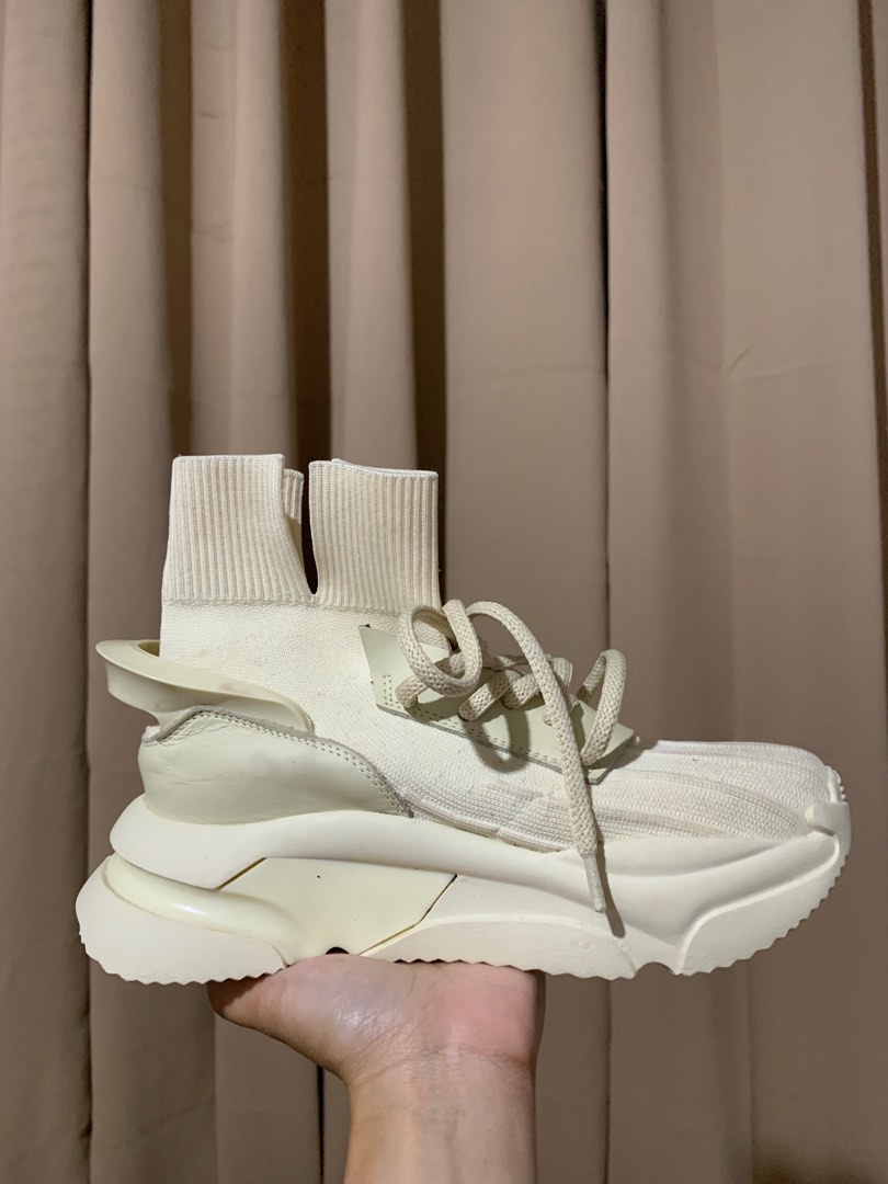 Chunky boots, Women's Fashion, Footwear, Boots on Carousell