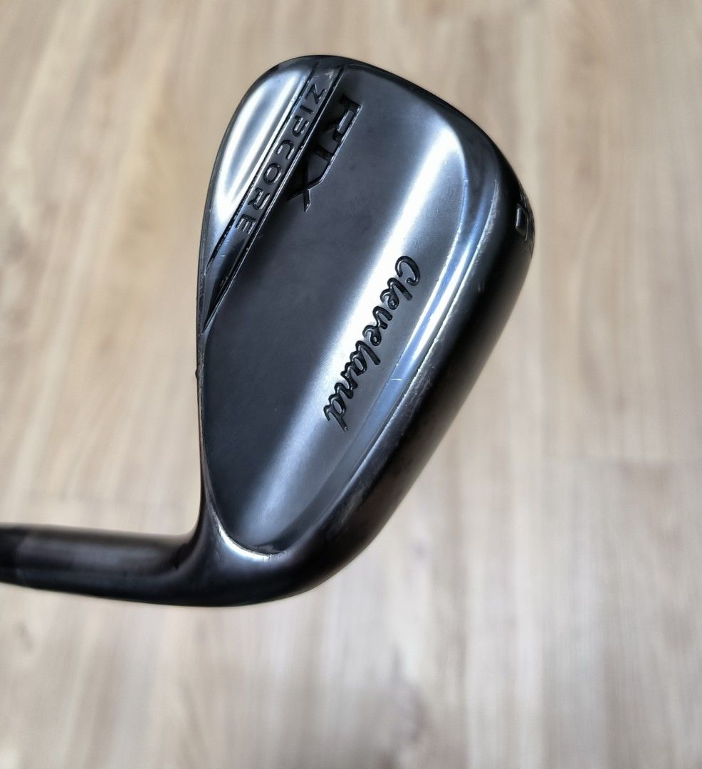 Cleveland golf rtx zipcore 50 degree wedge, Sports Equipment, Sports & Games, Golf on Carousell