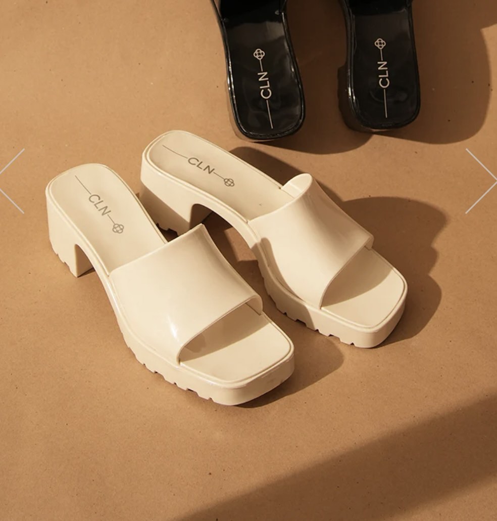 Cln platform slides on Carousell