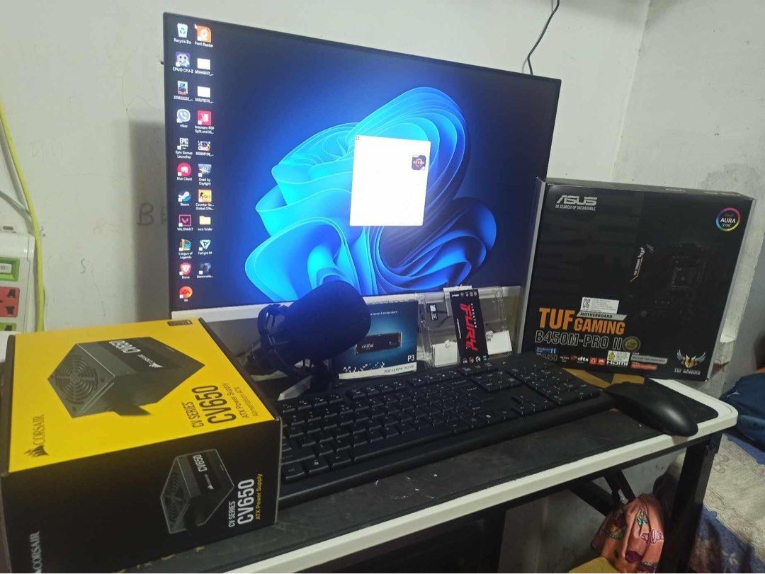 computer set with freebies, Computers & Tech, Parts & Accessories ...