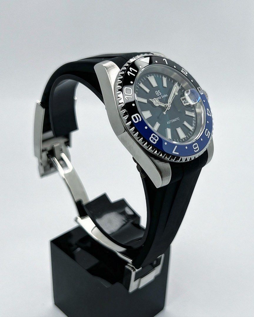 Custom Seiko Mod GS Dual-Time Batman Teal in 40mm on rubber, Men's ...