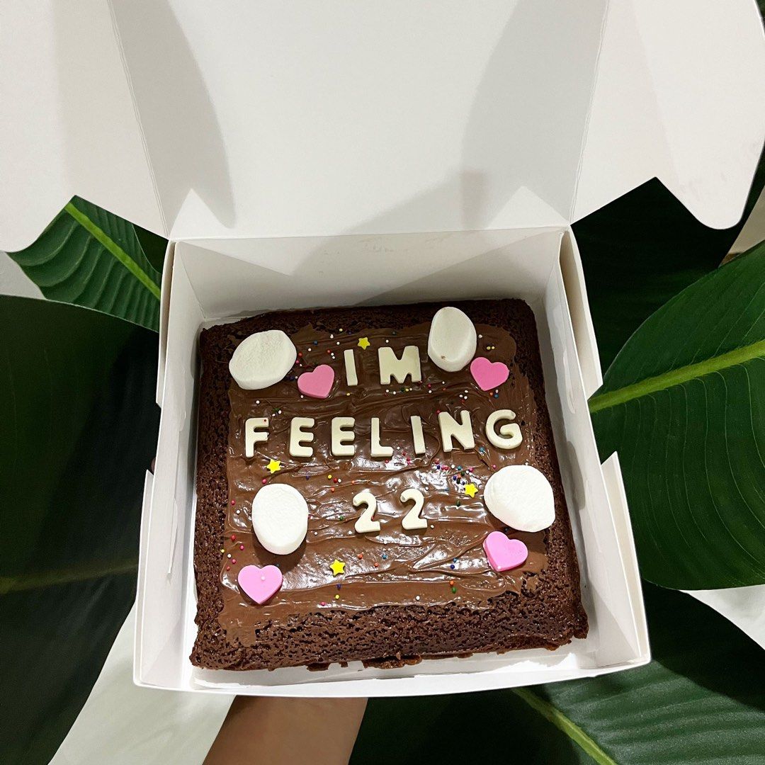 Customisable brownie!!, Food & Drinks, Homemade Bakes on Carousell