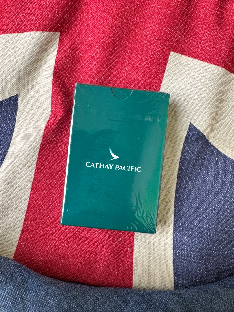 CX cathay pacific playing cards, 興趣及遊戲, 玩具 & 遊戲類 - Carousell