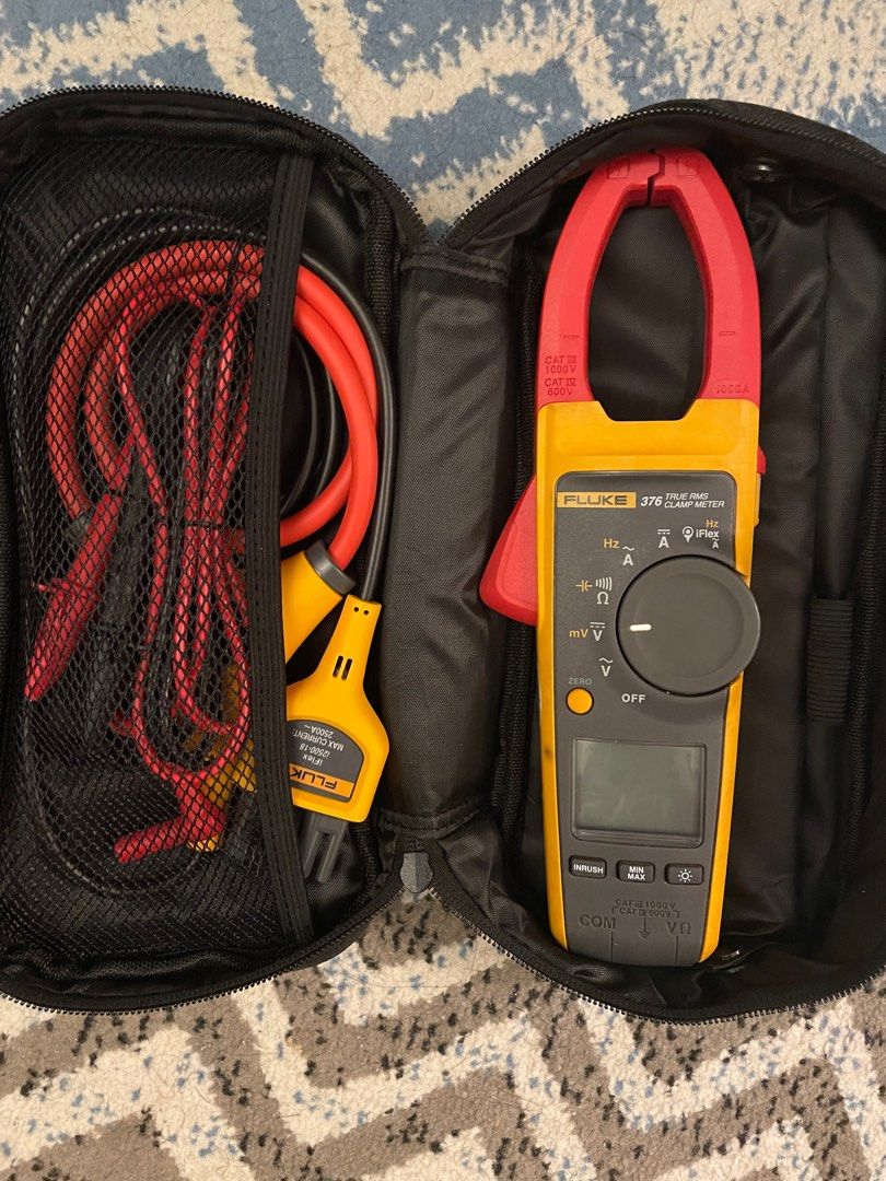 Fluke 376 clamp meter, Everything Else on Carousell
