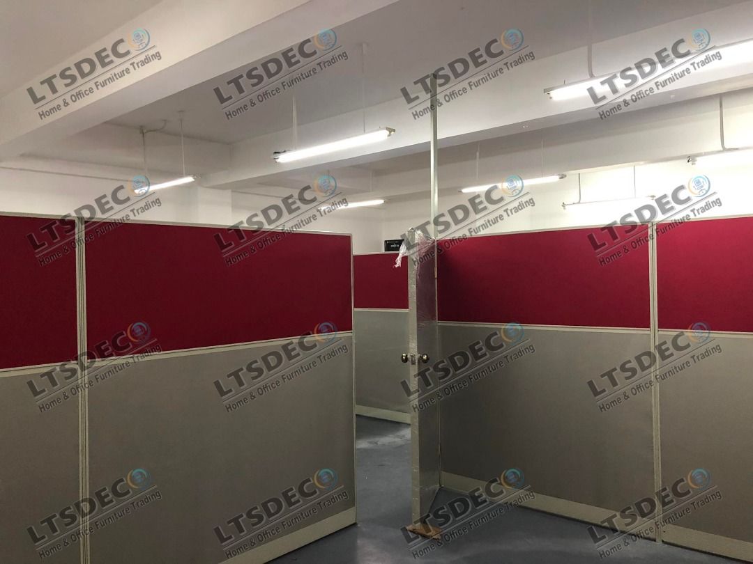 FULL FABRIC PANEL W/ DOOR OFFICE PARTITION FURNITURE on Carousell