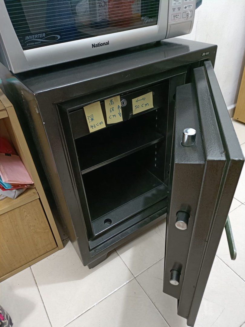 Quick deal: Heavy duty Safe Box - 80kg A60grade, Furniture & Home ...