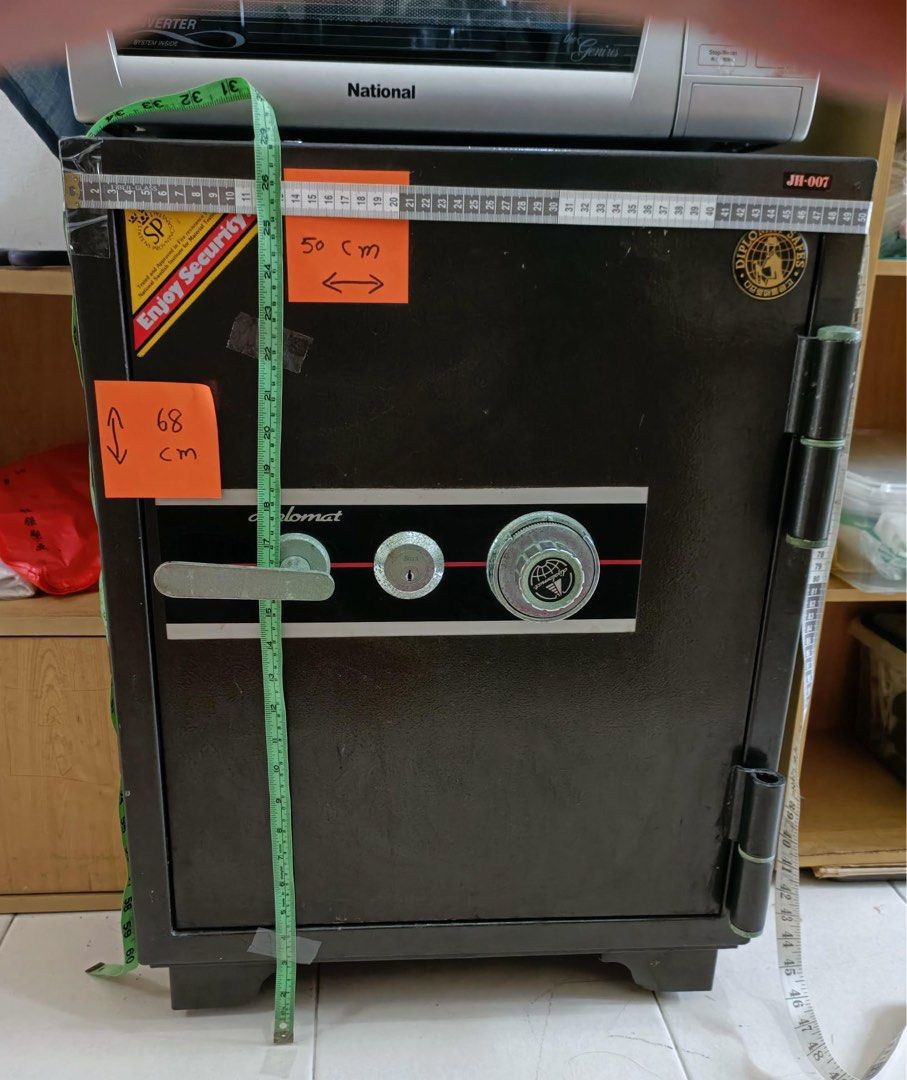 Quick deal: Heavy duty Safe Box - 80kg A60grade, Furniture & Home ...