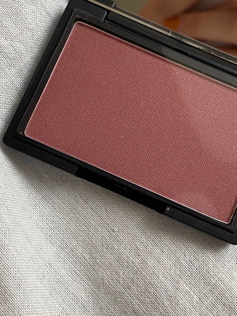 heme Starry Violet Cheek, 美容＆化妝品, 健康及美容 - 皮膚護理, 化妝品 - Carousell