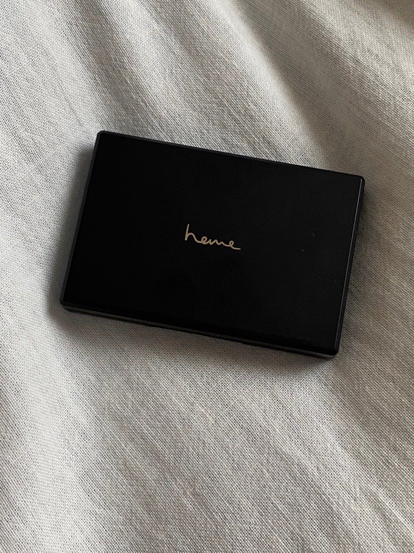 heme Starry Violet Cheek, 美容＆化妝品, 健康及美容 - 皮膚護理, 化妝品 - Carousell