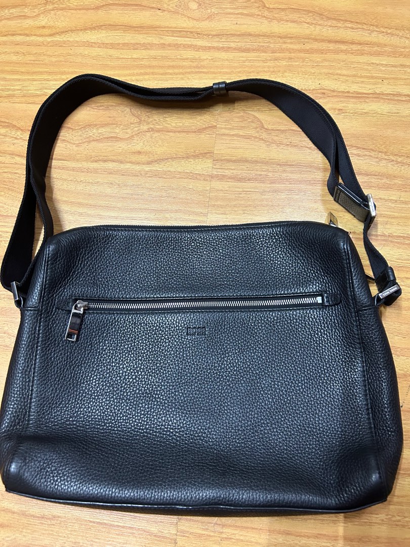 Hugo Boss Body Bag For Men, Men's Fashion, Bags, Sling Bags on Carousell