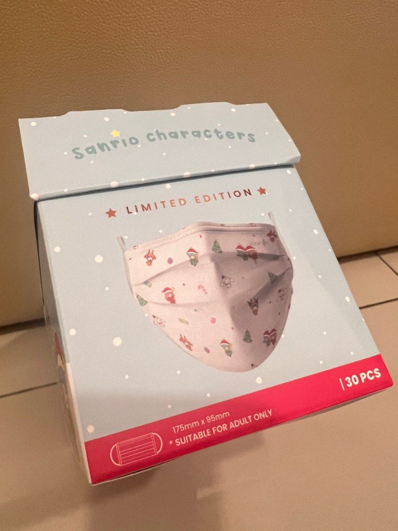 Iconic Premium+ Sanrio Characters Christmas 4 Ply Disposable Medical ...