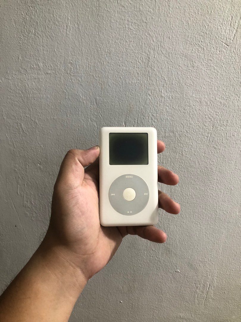 Ipod classic 4th gen 20gb monochrome, Audio, Portable Audio Accessories ...