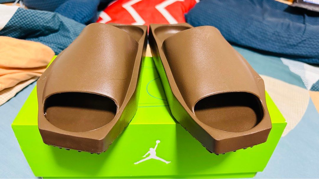 Jordan Slide, Men's Fashion, Footwear, Flipflops and Slides on Carousell