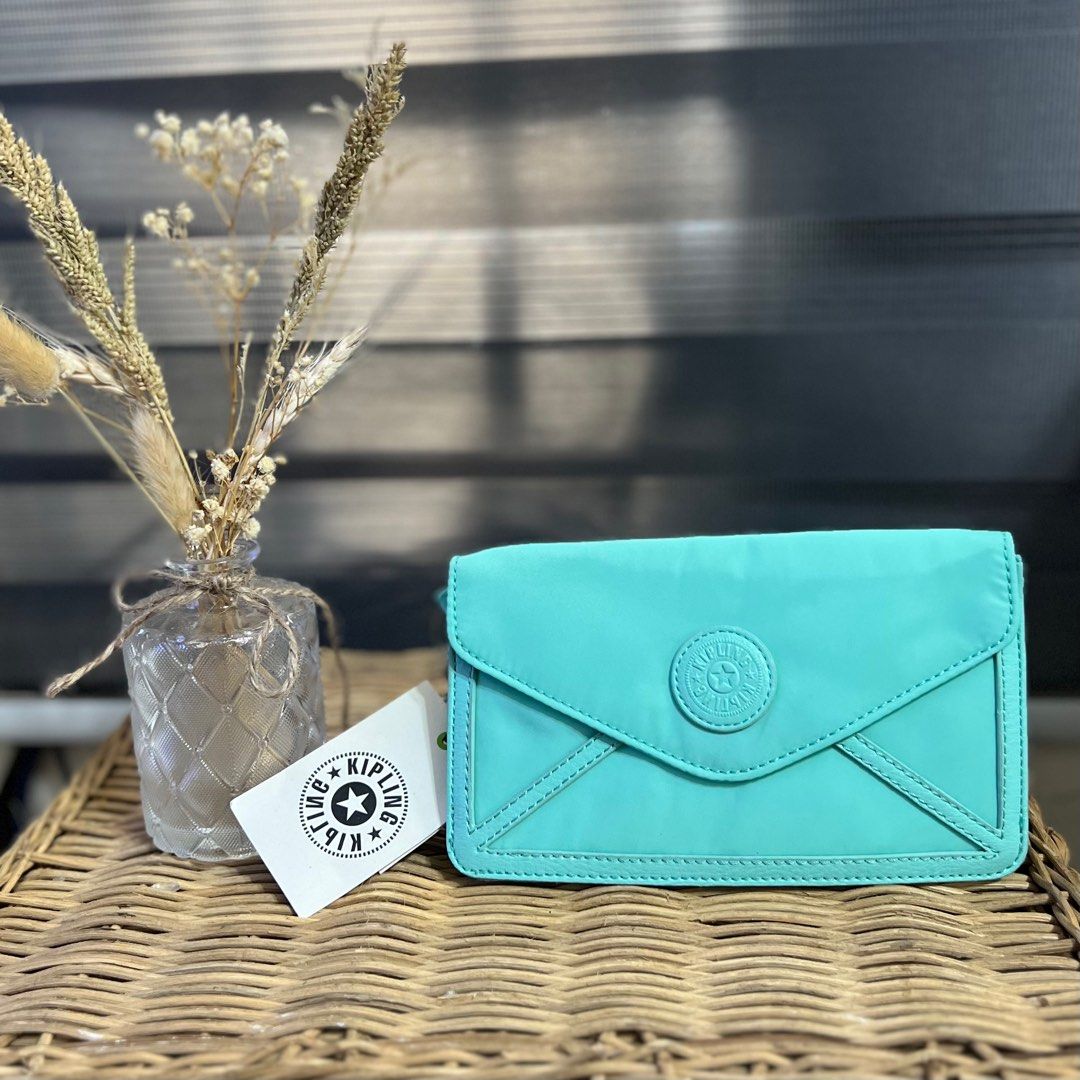 Kipling Wallet on Chain Paka New Lelio, Women's Fashion, Bags & Wallets ...