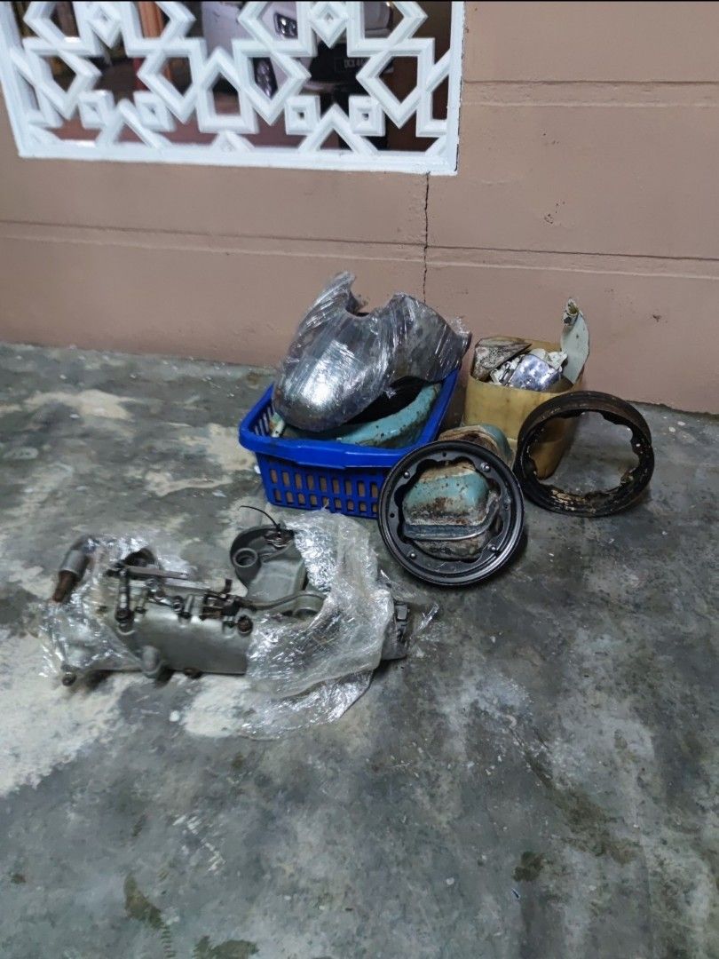 Lambretta li3, Motorbikes on Carousell