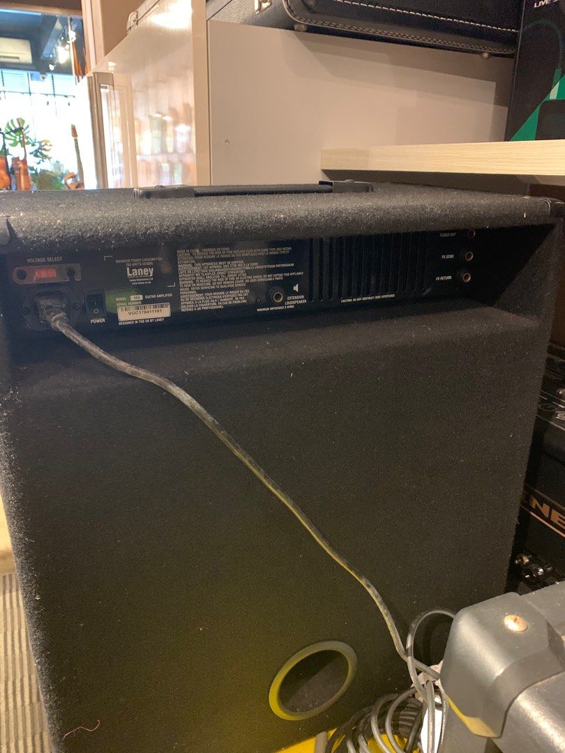 Laney RB4 Bass Amp (used), Hobbies & Toys, Music & Media, Music ...