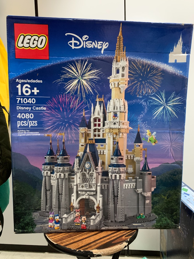 Lego 71040 Disney Castle (Retired Product), 興趣及遊戲, 玩具 & 遊戲類 - Carousell