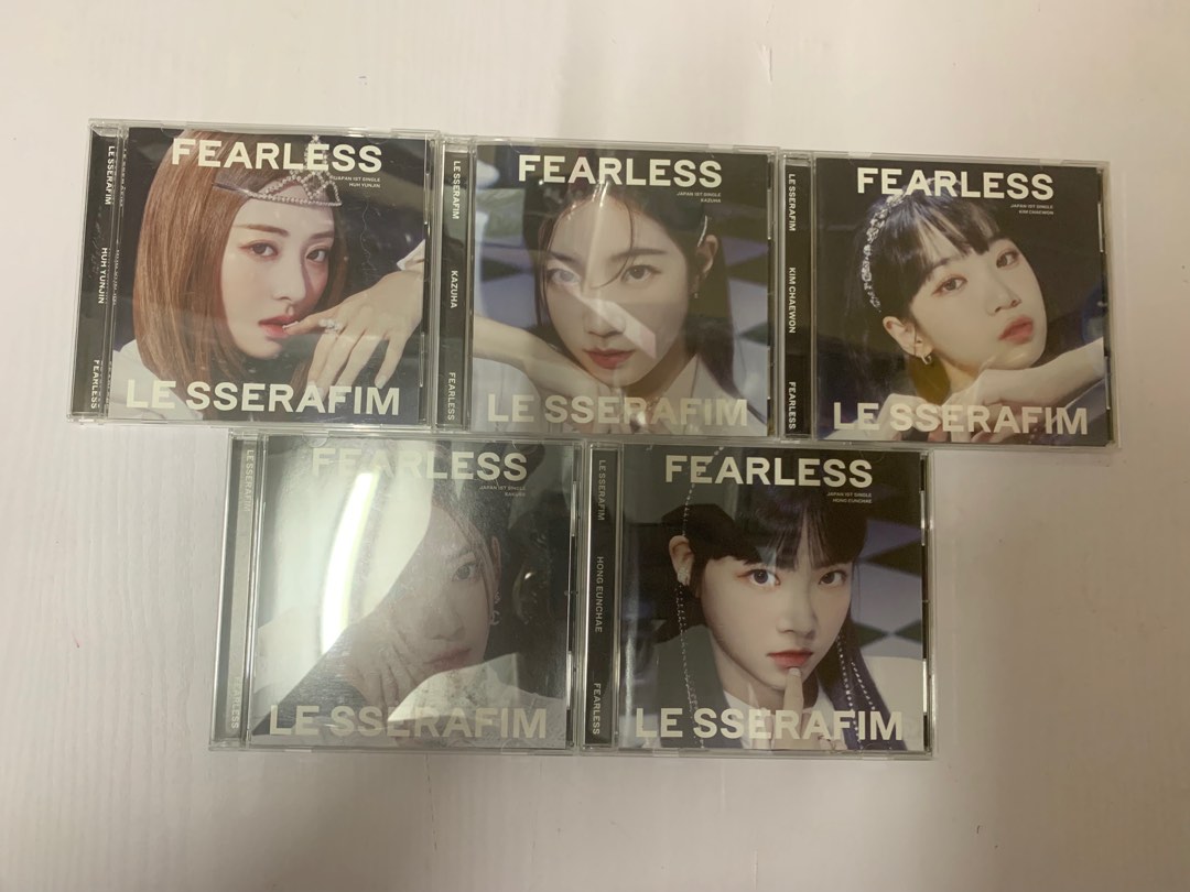 Lesserafim album, 興趣及遊戲, 收藏品及紀念品, 韓流 - Carousell